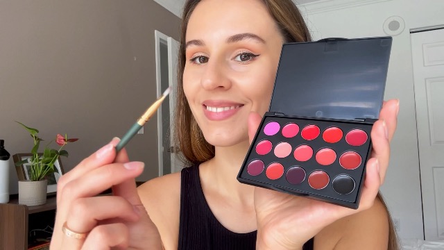 Watch Nice quality make up set. Lets see how I use it﹚ on Amazon Live