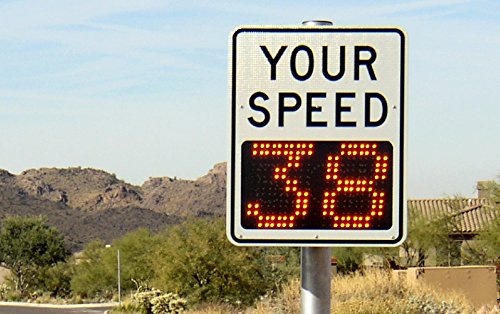 RU2 Systems - Fast 275 Pole Mount Speed Sign - D/C: Amazon.com ...