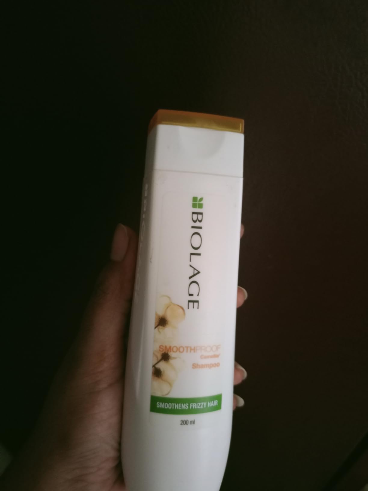 Biolage Professional Smoothproof Anti-Frizz Shampoo for Women and Men ...