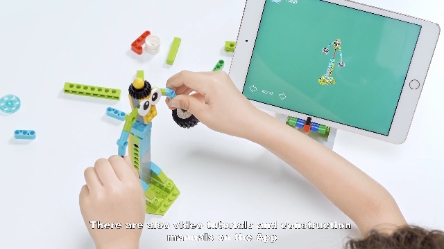 Watch Stem Intelligent Programming Robot Kit on Amazon Live