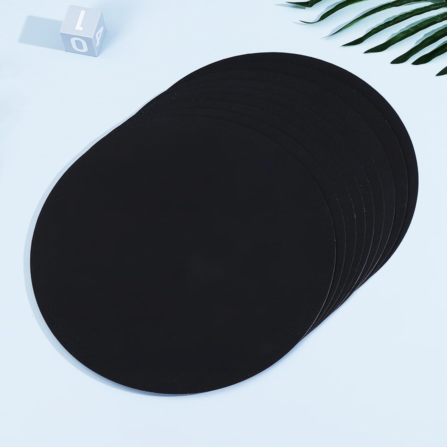 Amazon.com: KYMY 50 pcs Black Round Cardstock Paper, 200gsm Thick ...