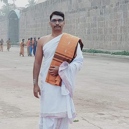 Mahabharatam(వ్యాస మహాభారతం) : Pawan Kumar Akkapeddi: Amazon.in: Books