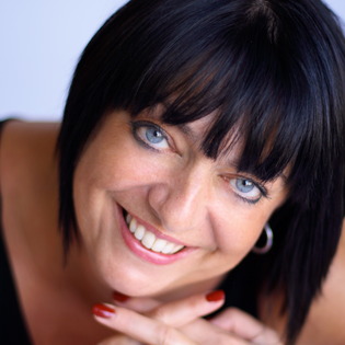 Amazon.co.uk: Vanessa Rogers: books, biography, latest update