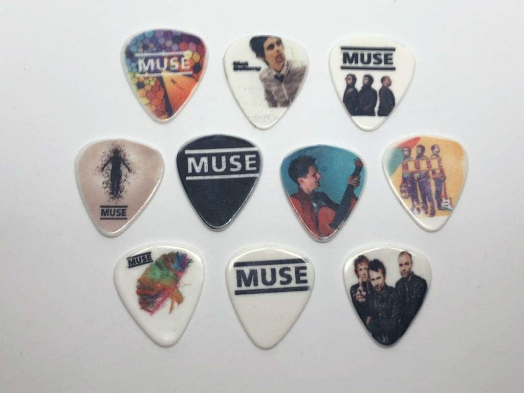 ARTIC MONKEYS Guitar Picks Set (10 picks/10 diferent designs) : Amazon ...