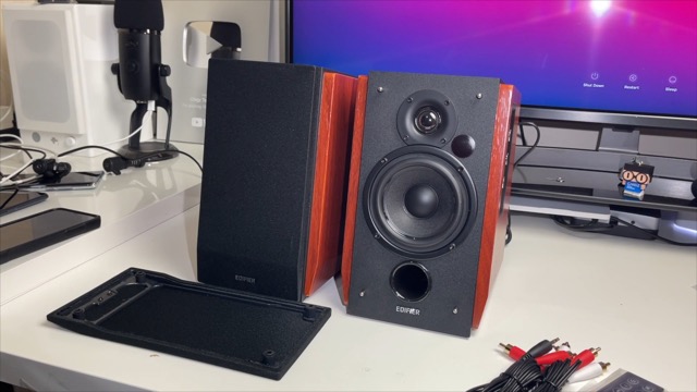Watch EDIFIER R1700BT Bluetooth Book-shelf Speaker Review on Amazon Live