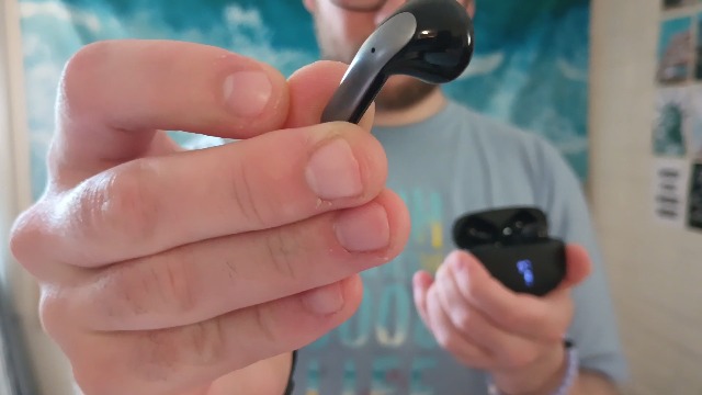 Watch GUANDA Wireless Earbuds Bluetooth on Amazon Live