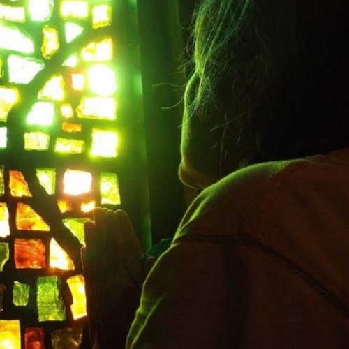 Play Traveling With a King by Mary Wolfe on Amazon Music