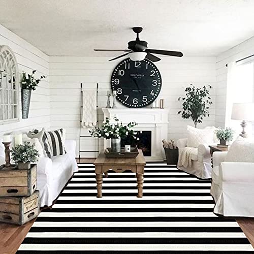 37 Ways to Make a Statement with a Black and White Rug