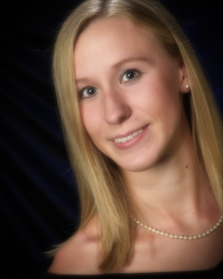 Amazon.com: Elizabeth Thomas: books, biography, latest update