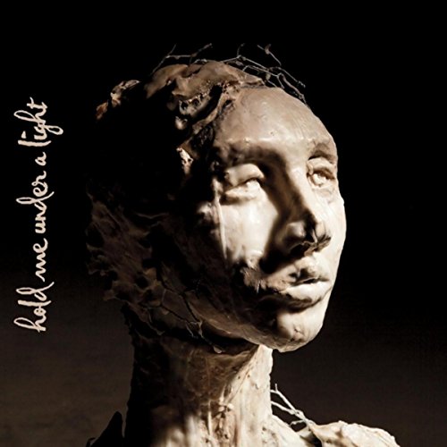 Amazon MusicでEstellineのHold Me Under a Lightを再生する