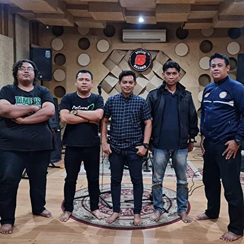 Écouter Perjalanan Cinta par Natural Band sur Amazon Music Unlimited