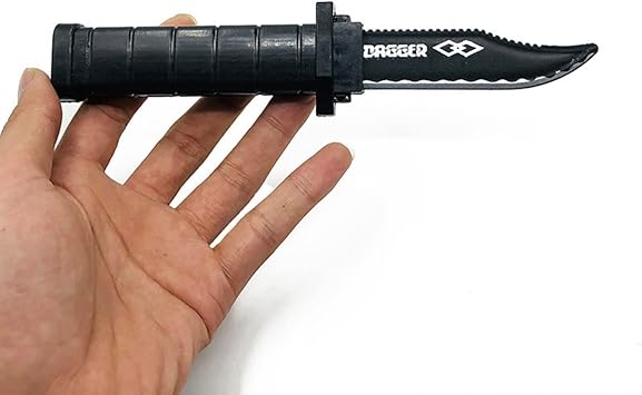 Amazon.com: Sujosa 3pcs Retractable Knife Dagger Sturdy Plastic Fake ...