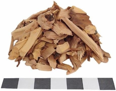 Amazon.com : CharcoalStore Apple Smoking Wood Chips (Large) 2 pounds ...