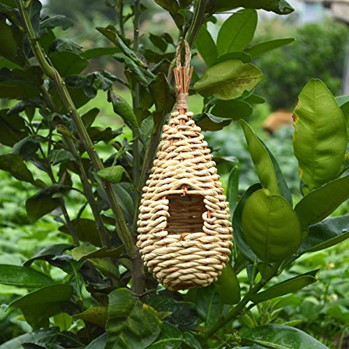 Roosting Pouch Bird Shelter – Woven Reed Hanging Nest Pocket for Birds ...