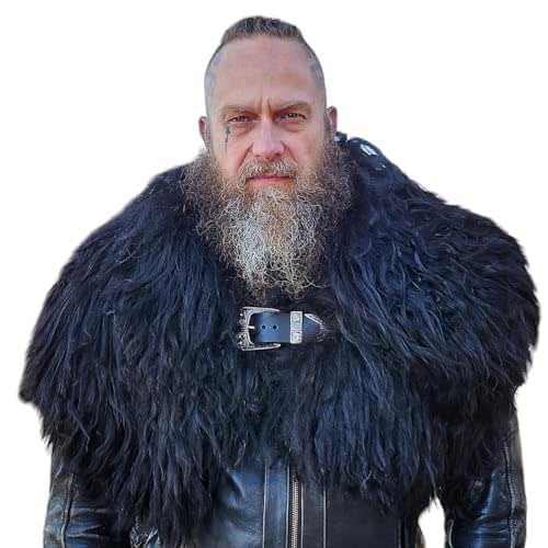 Amazon.com: CUSTOM MADE UNISEX Real Fur Shoulder Cape Mantle Larp Cloak ...