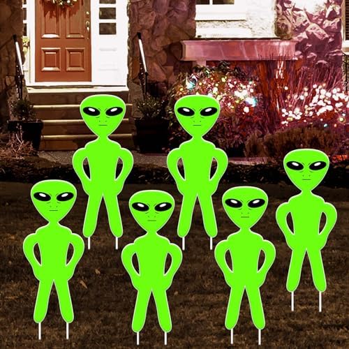 Amazon.com : Whaline 6Pcs Alien Yard Sign Decorations with 24Pcs Stakes ...