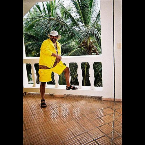 Play Out of the Blue - EP by Stu Blue on Amazon Music