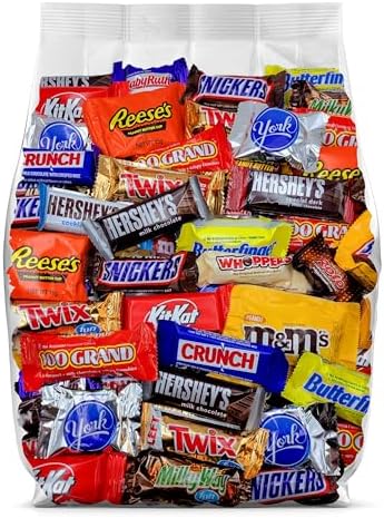 Amazon.com: Assorted Chocolate Candy Variety Pack - 5lb Chocolate Candy ...
