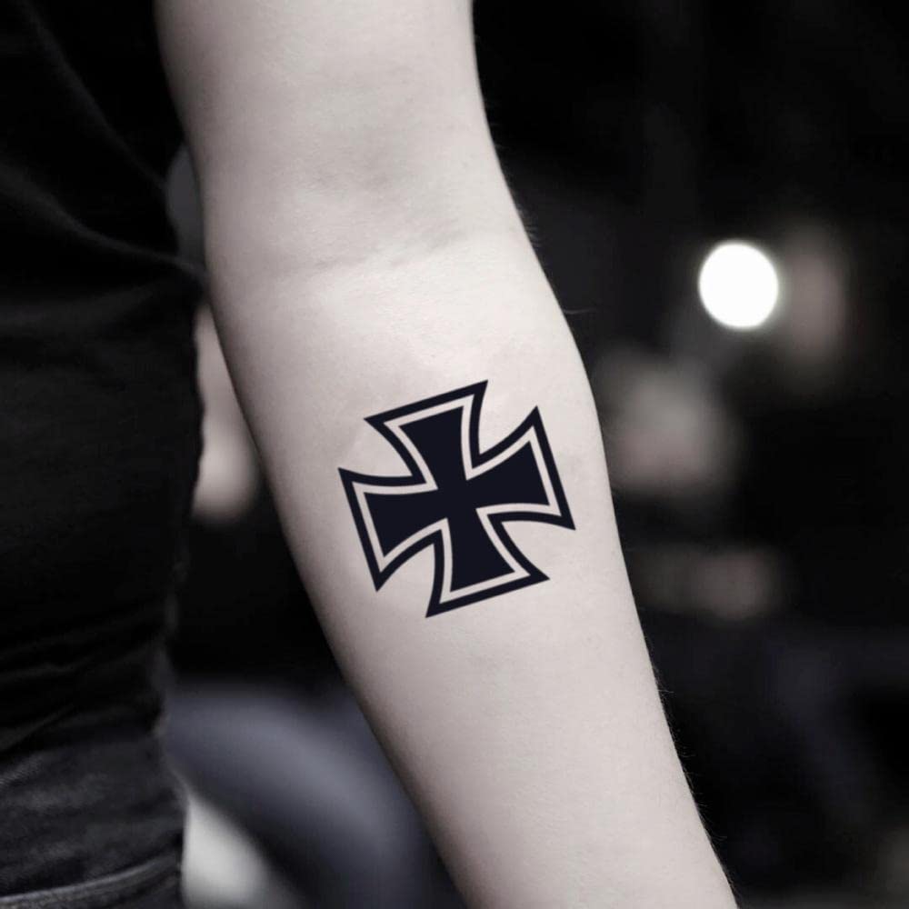Nazi Cross Tattoo Tattoo Artist Defends Swastika Zia Design