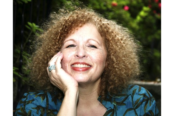 Amazon.com: Laura Castoro: books, biography, latest update