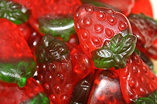Amazon.com : Gummy Strawberries, 1LB : Gummy Candy : Grocery & Gourmet Food