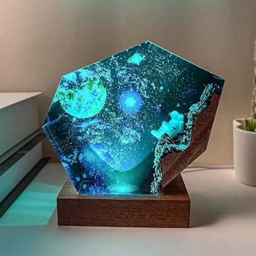 Mastering Galaxy Resin Art - A Step-by-Step Guide