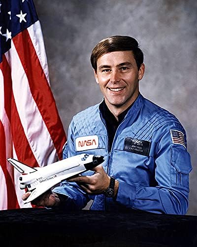 Amazon.com: NASA Astronaut Jerry Ross Portrait 16x20 Photograph Photo ...