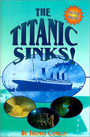 The Titanic Sinks! (Stepping Stone Books) : Amazon.in: Books