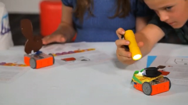 Watch Edison Robot Meet Edison Video 2021 on Amazon Live