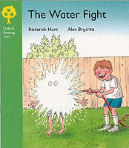 Oxford Reading Tree: Stage 2: More Stories: Water Fight (Oxford Reading ...