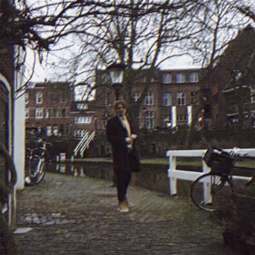 Play Heureux by RAPHAEL on Amazon Music