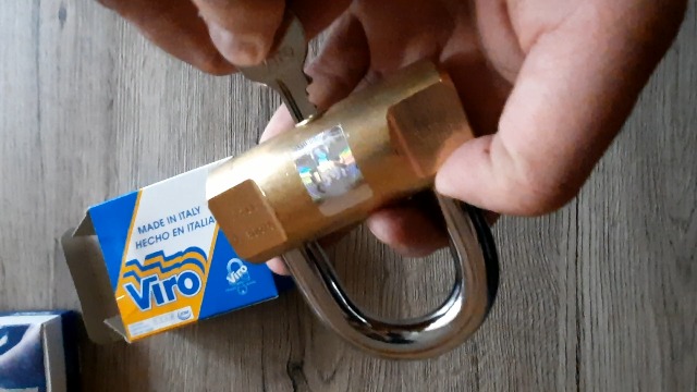 Watch VIRO 105 padlock 80mm Sold by LOCKS AND KEY BLANKS on Amazon Live