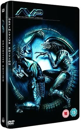 Alien Vs Predator - Definitive Edition [DVD]: Amazon.co.uk: Sanaa ...