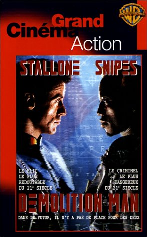 Demolition Man [VHS]: Amazon.de: Stallone, Sylvester, Snipes, Wesley ...