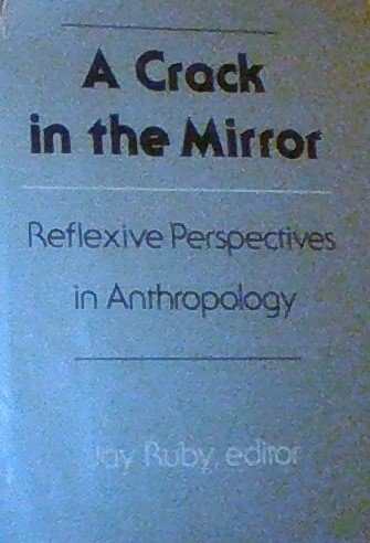 Amazon.com: Hosts and Guests: The Anthropology of Tourism ...
