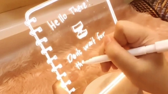 Watch Light-Up Note Board on Amazon Live