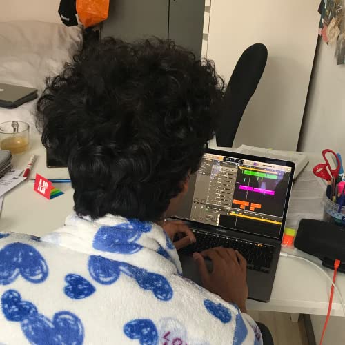 Amazon MusicでRohan HoeksmaのCOVID-19を再生する