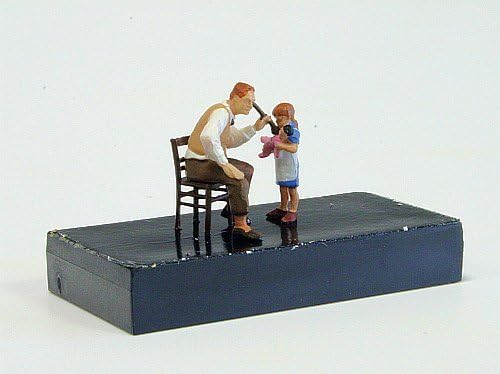Amazon.com: Preiser 28155 Individual Figure Puppet Doctor (Man, Little ...