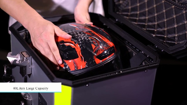 Watch Motorcycle Top case on Amazon Live