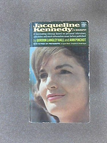 Jacqueline Kennedy: Hall, Gordon: 9780451028198: Amazon.com: Books