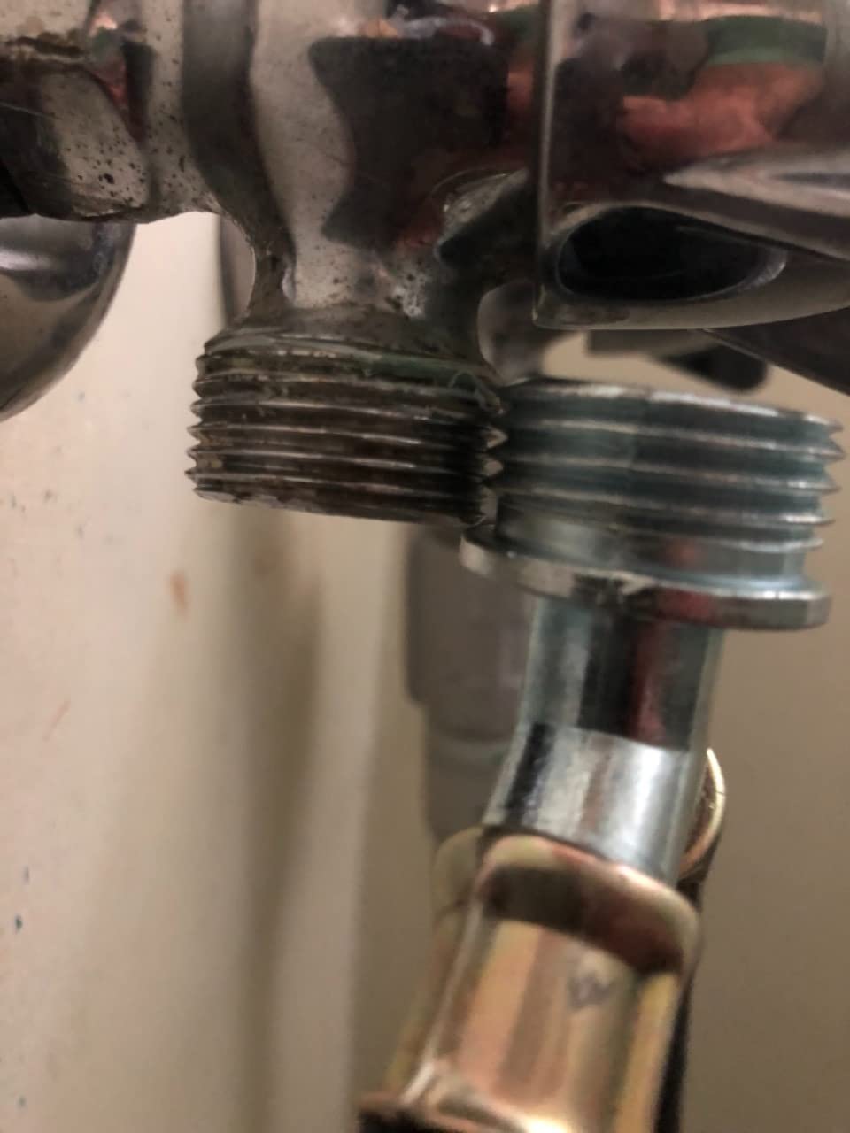 Rubber Washing Machine Y Mixer Hose Connector, Hot and Cold Color Coded ...