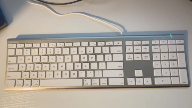 Watch Computer Keyboard Review - Macally Ultra Slim Keyboard on Amazon Live