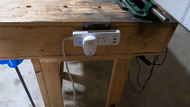 Watch Haycone Ultrasonic Pest Repeller on Amazon Live