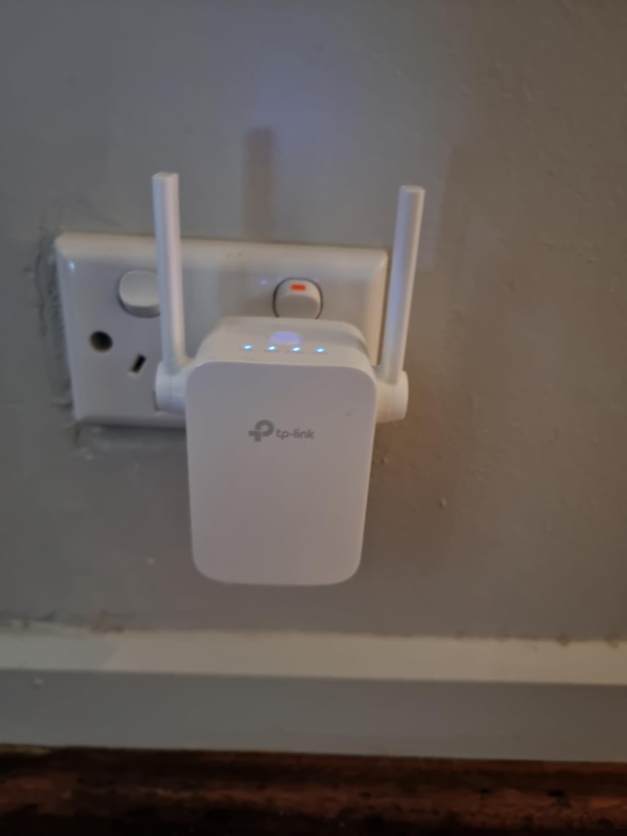 TP-Link AC750 Mesh Wi-Fi Range Extender, Dual Band, WiFi Extender ...