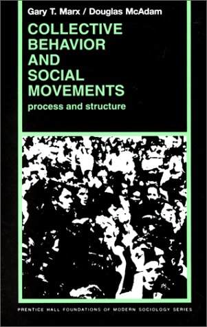 Amazon.com: Collective Behavior And Social Movements: Process and ...