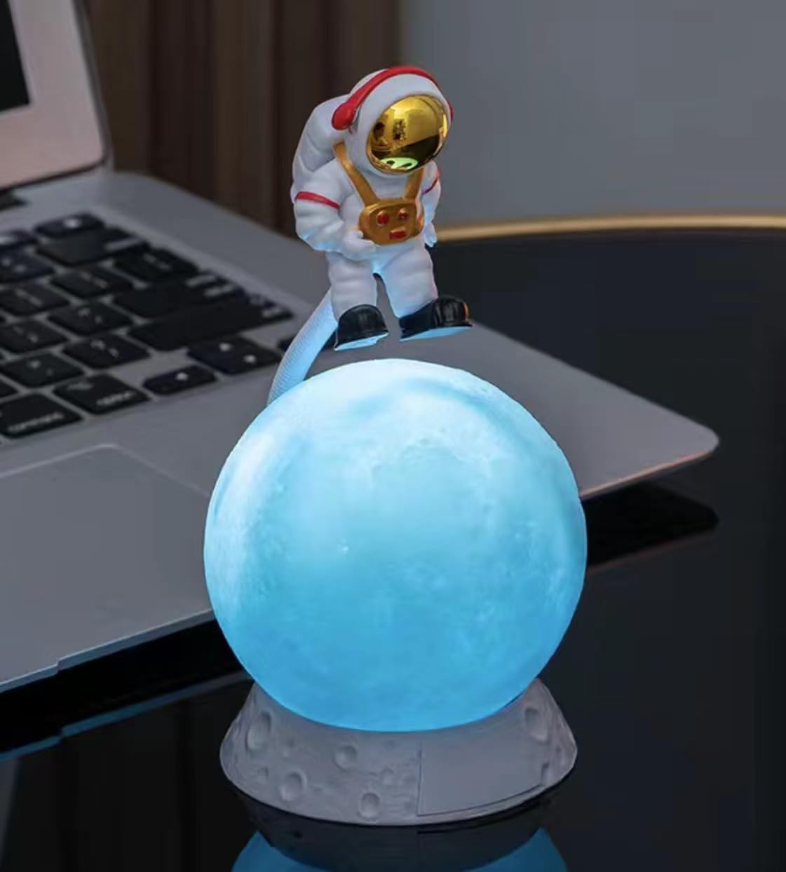 CHIOUSEY Blue Astronaut Walking on The Moon Night Light – DIY Space ...