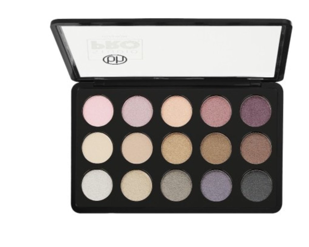 Amazon.com : BH Cosmetics Studio Pro Dual Effect Wet/Dry Eyeshadow ...