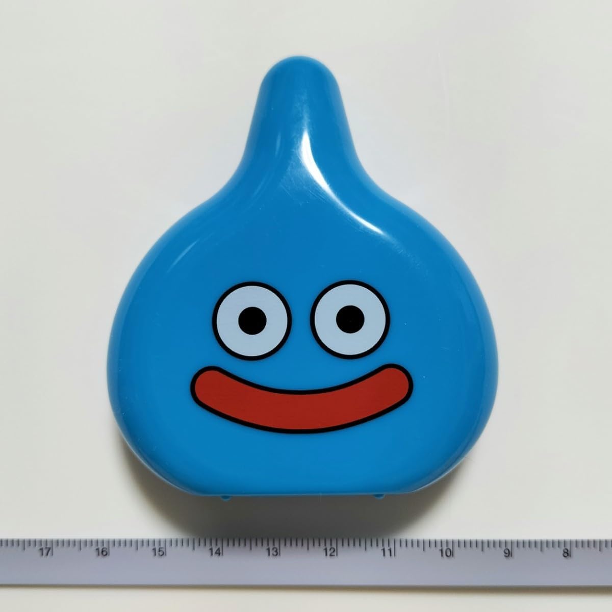 Amazon.co.jp: スライム 目薬ケース DQ 目薬 DQ ロート製薬 コラボ ロートZ 青 ゲーム キャラクター グッズ 鳥山明 : おもちゃ