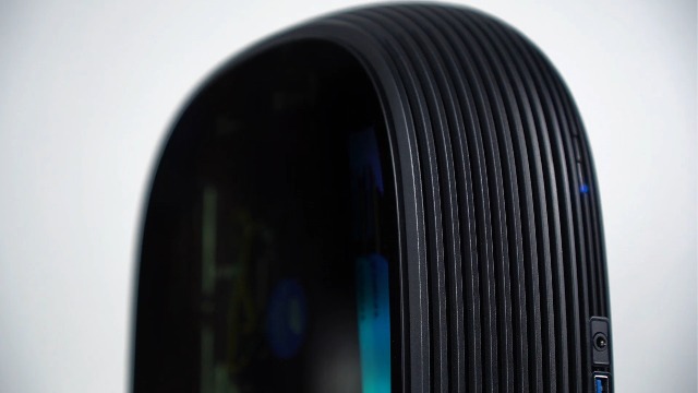 Watch InWin B1 Mini ITX on Amazon Live