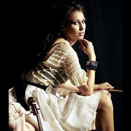 Amazon.co.jp: Pink Swan : Sarah Charness: Digital Music
